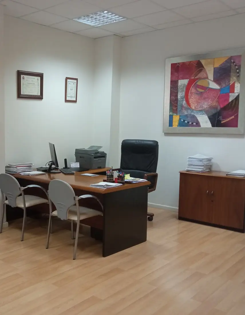 Contacto - HM Hinarejos Martínez